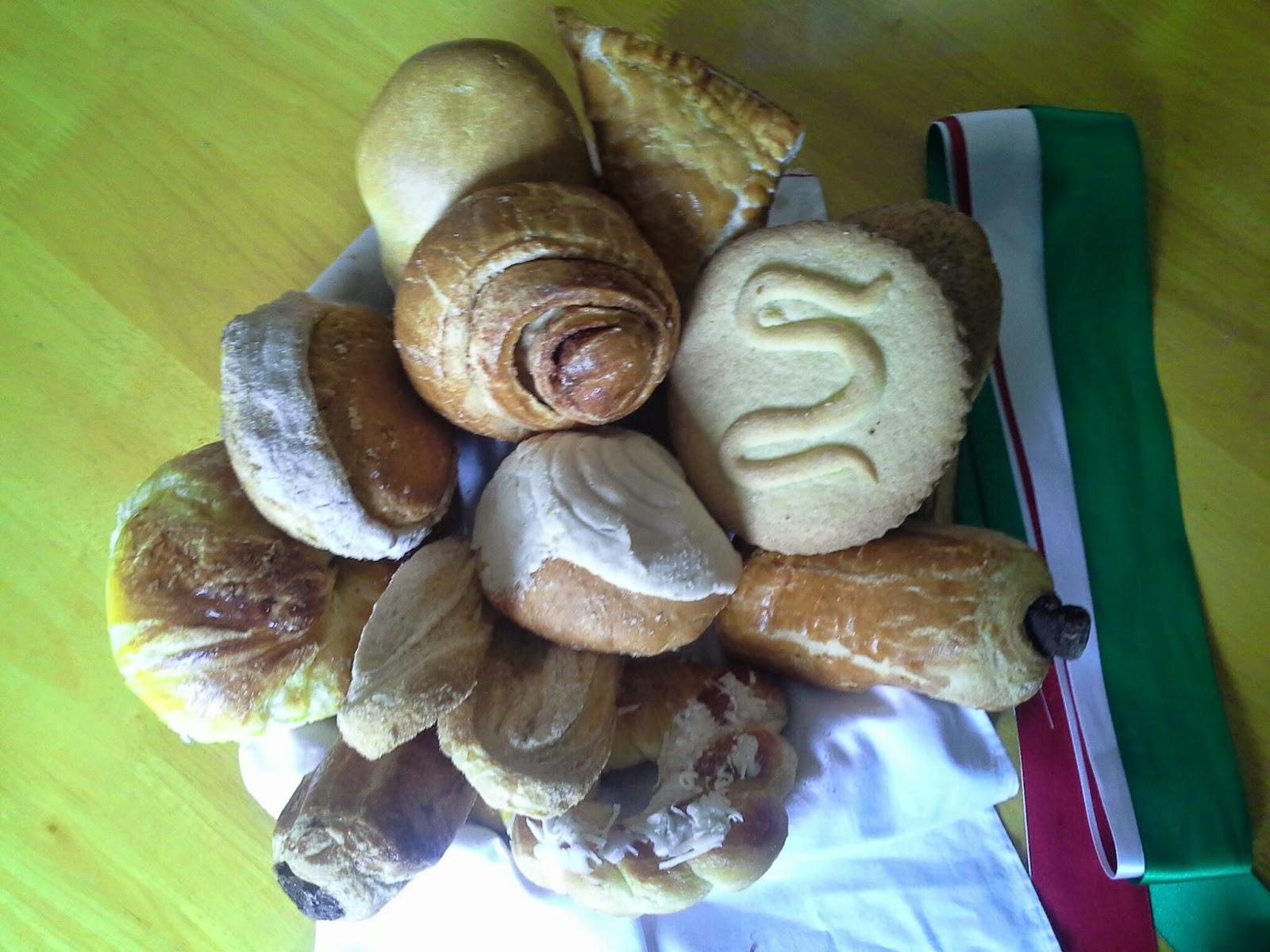Imágenes de las tradiciones y cultura de México: Pan dulce artesanal ...