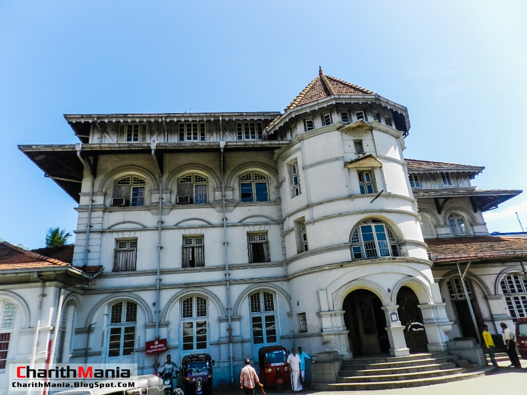 CharithMania: Kandy Old Post Office building