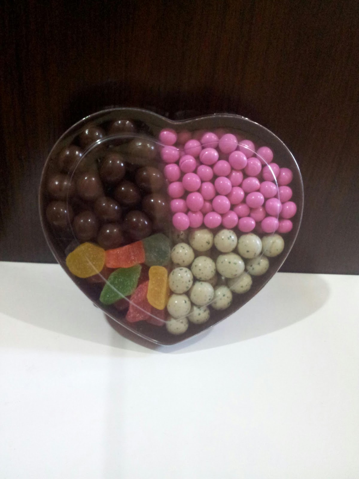 Parcel Coklat Isi Kue dan Permen Jelly Anak-Anak Untuk Lebaran, Natal ...