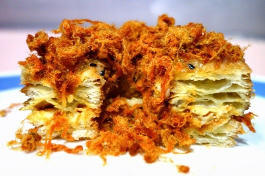 jin loves to eat: Bronuts at SM Aura Premier ♥ ♥ ♥