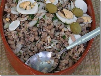 receitas paladares: Salada de feijão frade com atum
