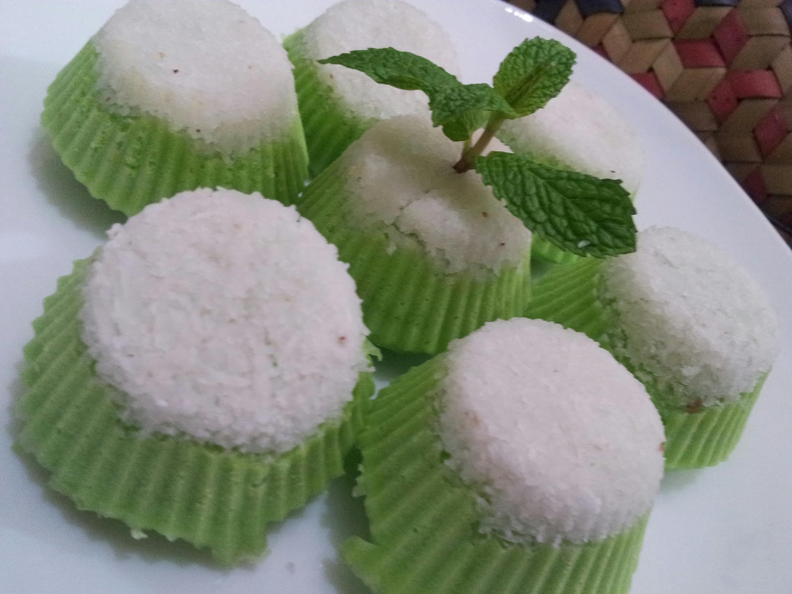 FAMILY JANNATI: KUIH PUTERI AYU SUSU