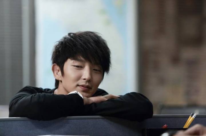Lee Joon Gi from the set of two weeks | Bismillah