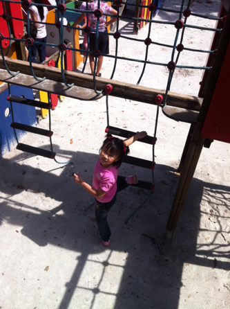 Hazel Goh - 吴昱萱 and Hayden Goh 吴俊毅