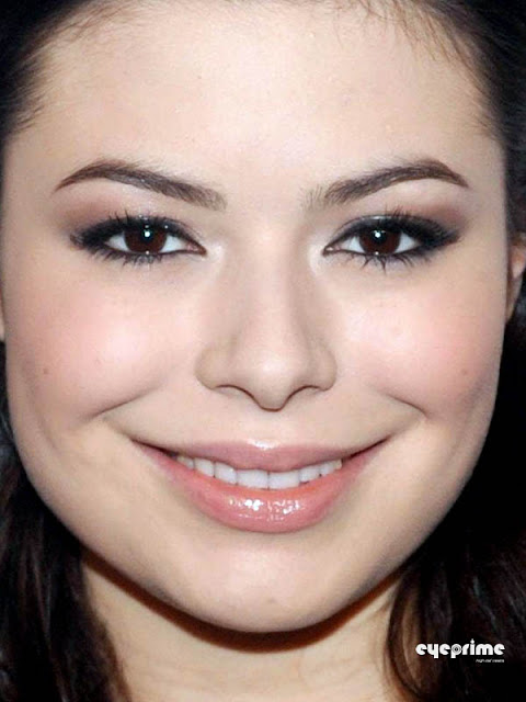 Celebrity Fashion Buzz: Miranda Cosgrove at the 2011 Nickelodeon ...