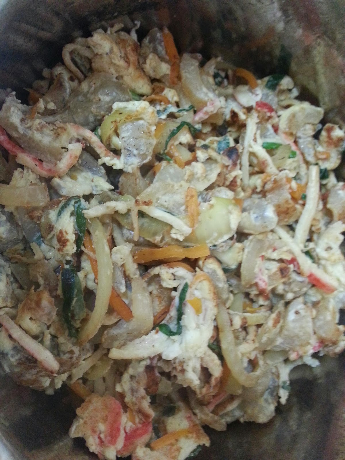 Rain's Food Diary: Stir Fried Sea Cucumbers with Eggs