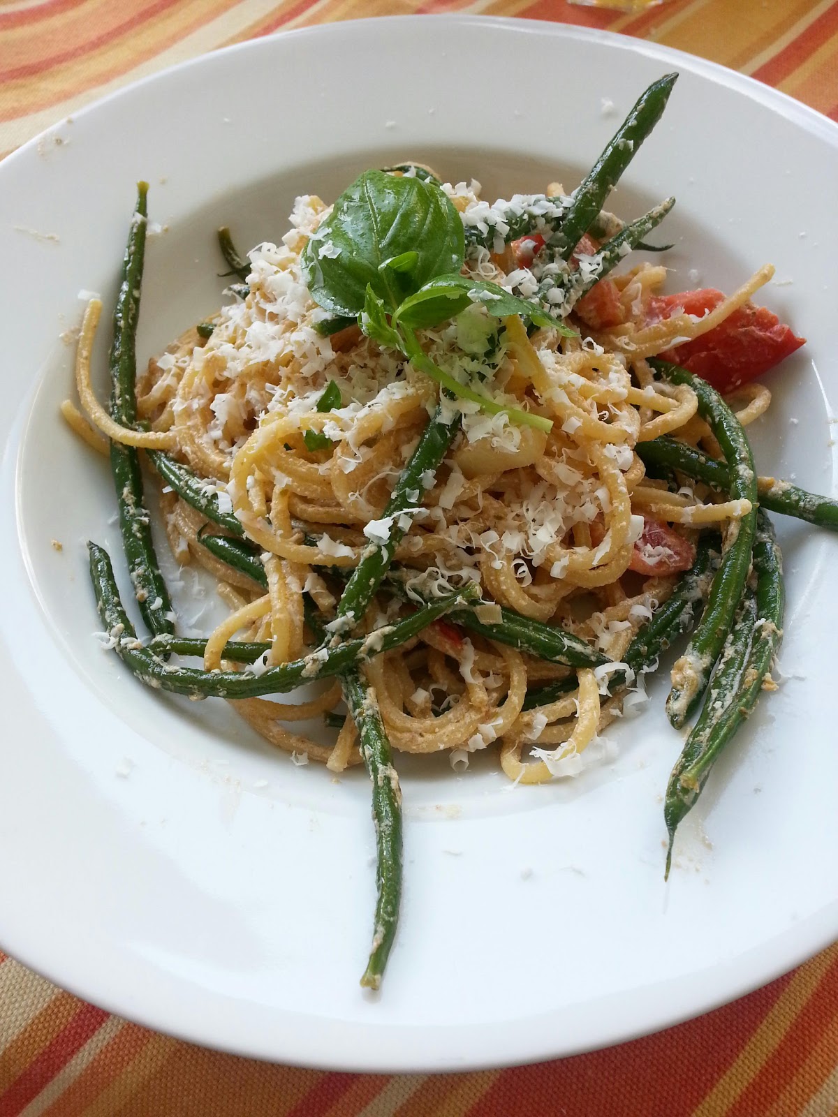 Misslittletroll: Green Beans Spaghetti