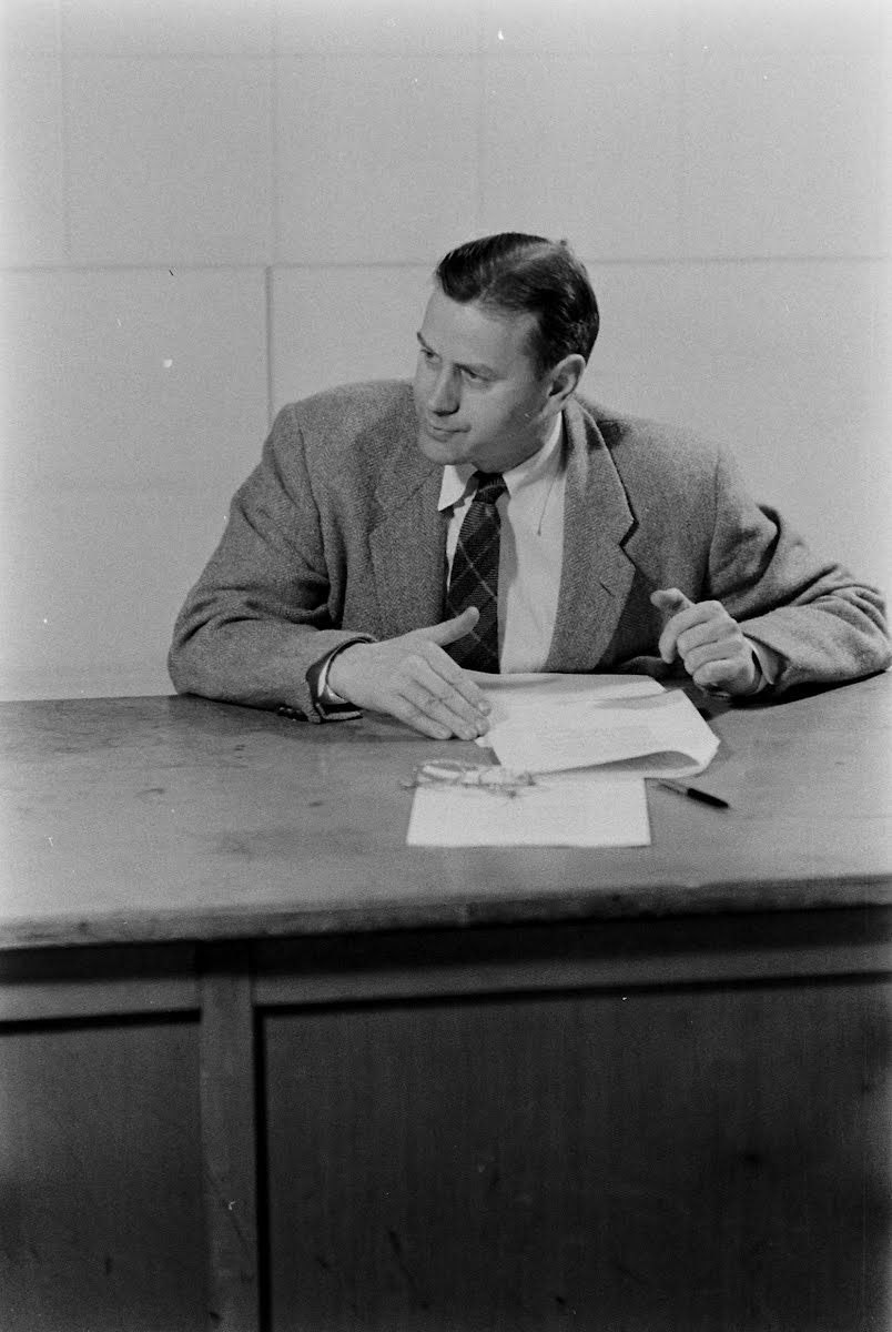 Dedication Of Paul Engle Sonnets At Iowa City , Iowa - Albert Fenn ...