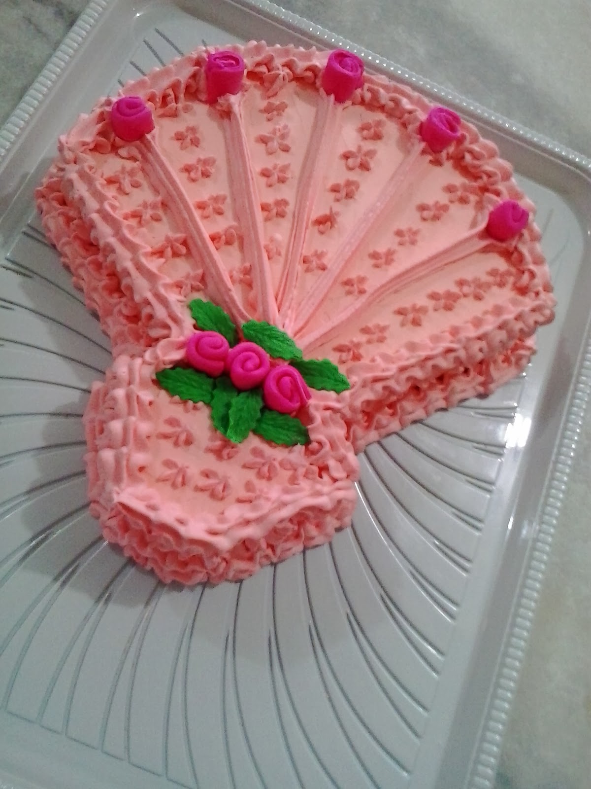 DOLORES DOCES E SALGADOS POR ENCOMENDA: Bolo Leque para Iansã