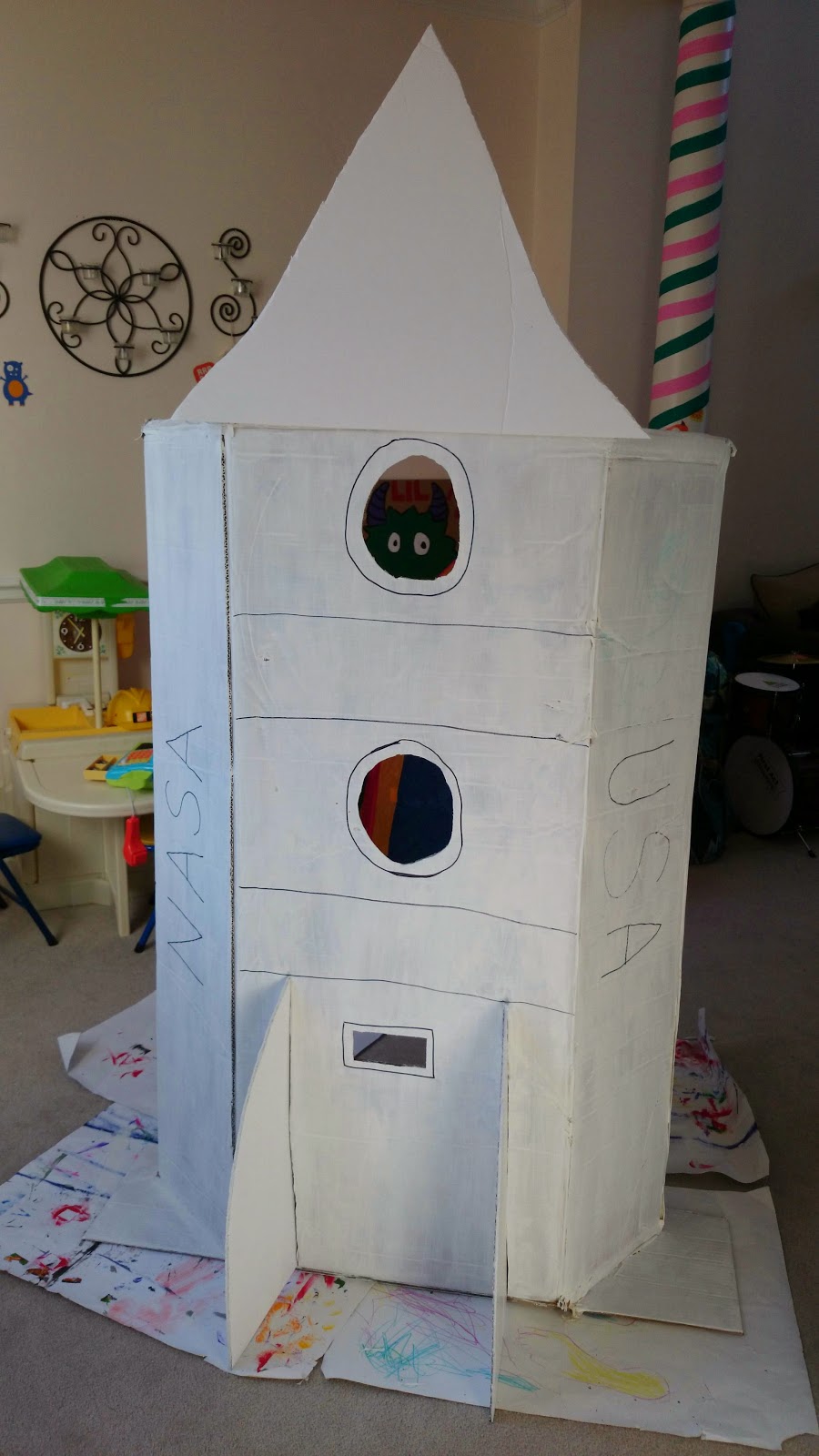 52 Projects in 52 Weeks: Cardboard Box Rocketship