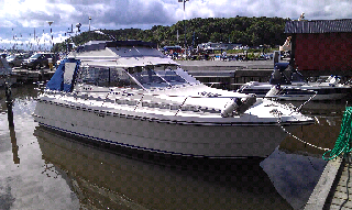 Törleynyheterna: Funderar på att köpa denna båten, en Forbina 9000