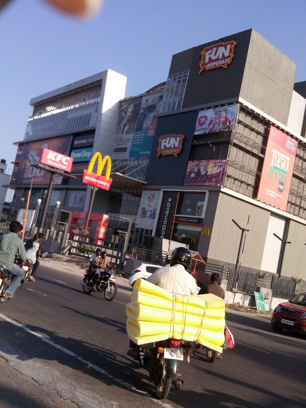 Get Info: Explore Coimbatore Malls - Fun Republic mall.