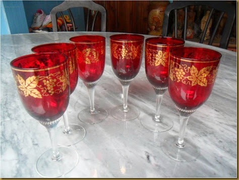 Gelas Wine Anggur Merah (terjual) - Wallapaper Mania