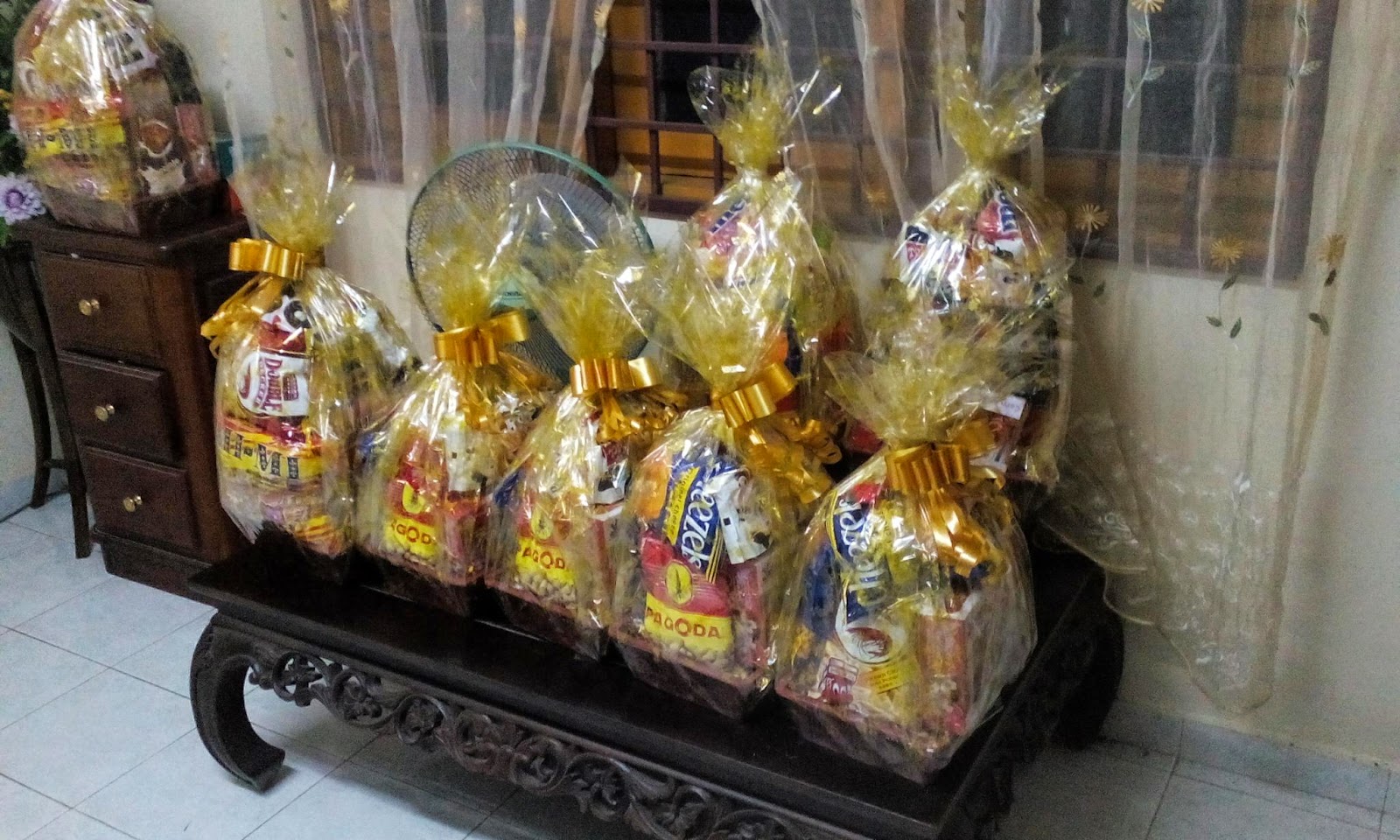 Aesya Zealous: DIY Hamper Makanan