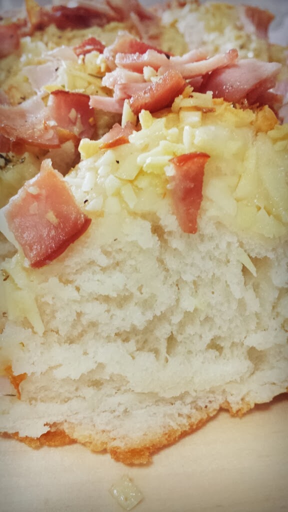 Jolyn: Baked Ham Focaccia Bread