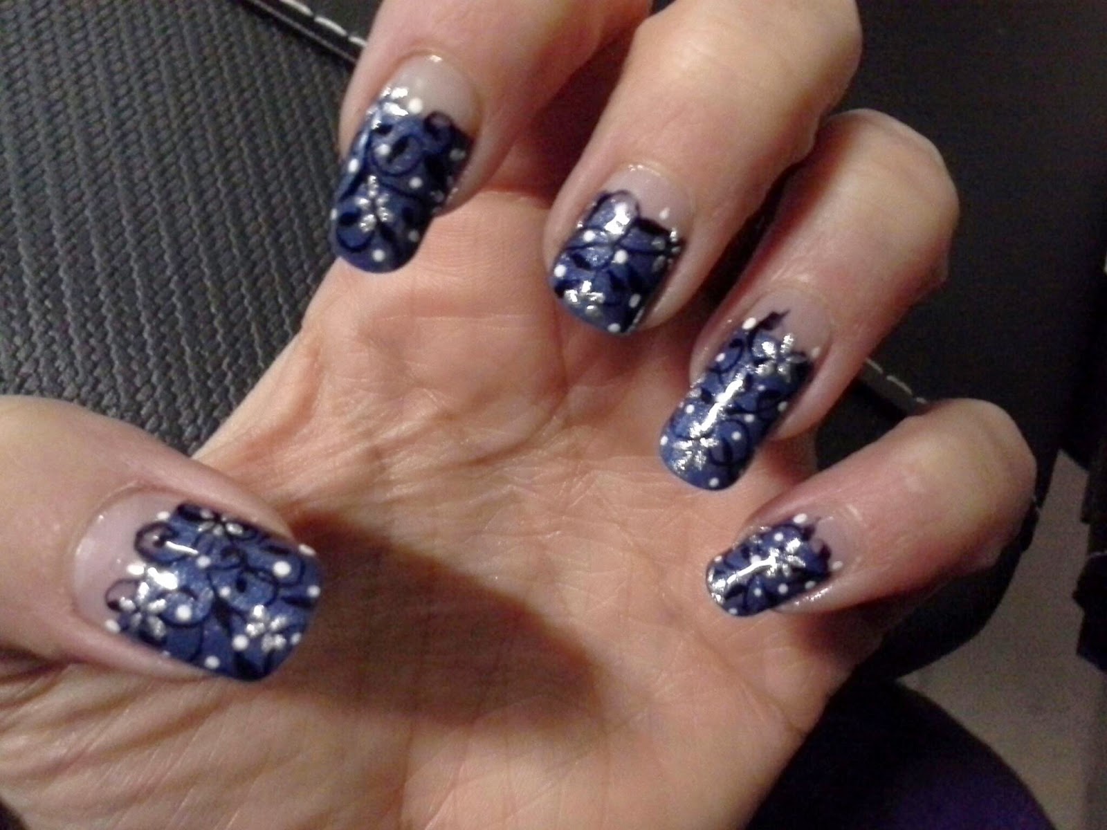 Sassi Nail Art