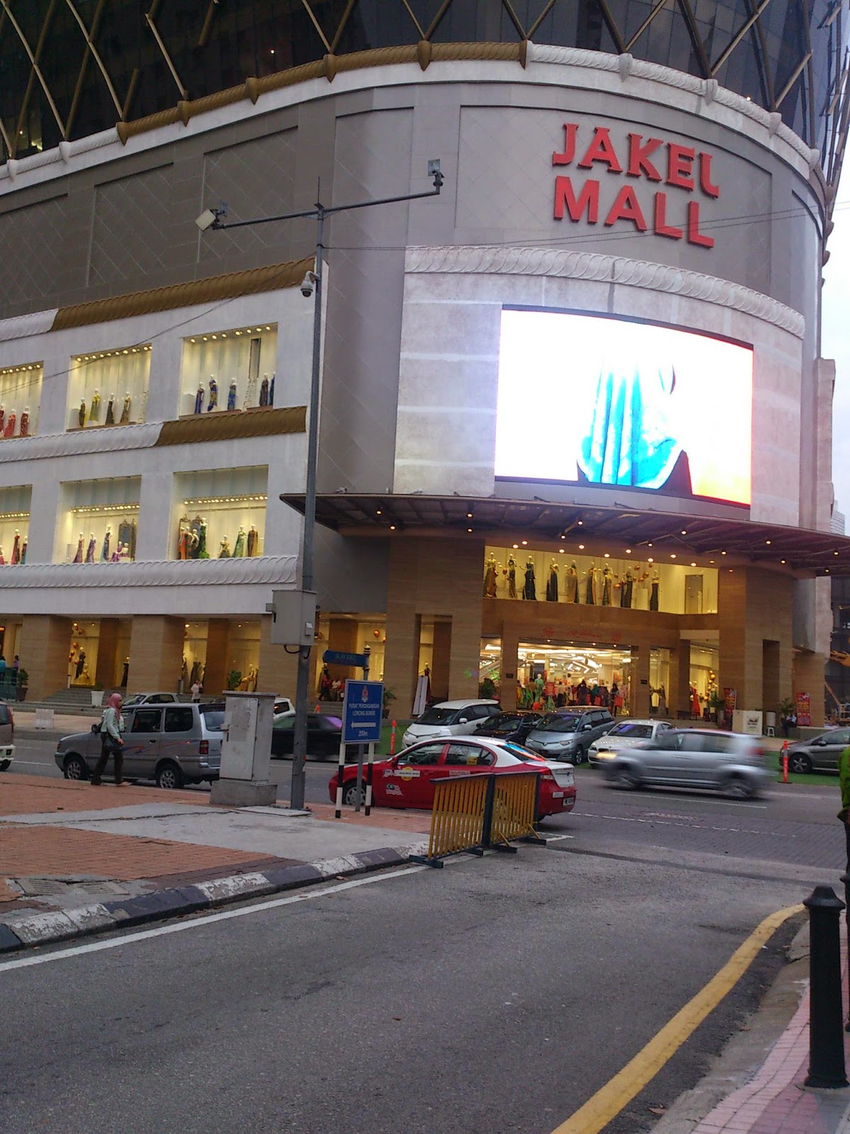 My Life & My Loves ::.: Jakel Mall Kuala Lumpur