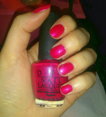 Caitlyn's Corner: Nail of the Day: OPI California Raspberry