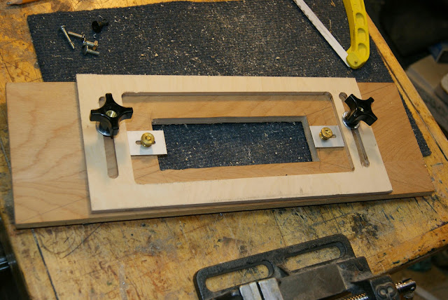 GTRDOC: Saddle slot routing jig