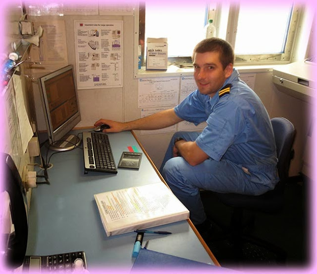 NAVIGATION,CARGO WORK AND SEAMANSHIP TECHNIQUES