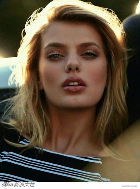 Sexy supermodel topless road tracts - IQWisdom