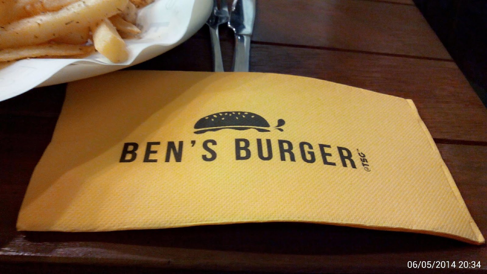 ♥♥ Nice & Sweetz ♥♥: New Cafe - Ben's Burger in Ipoh Parade