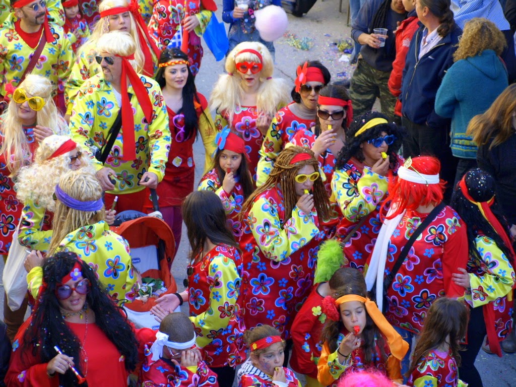 About greek culture: education, homes,clothing, music- dancing ...