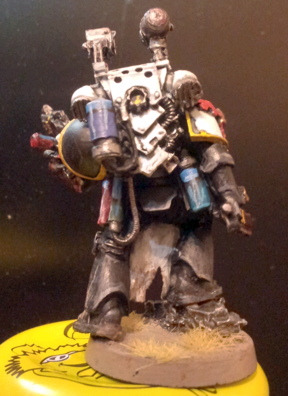 Red Scorpions Mk4 Armor Apothecary - Forum - DakkaDakka