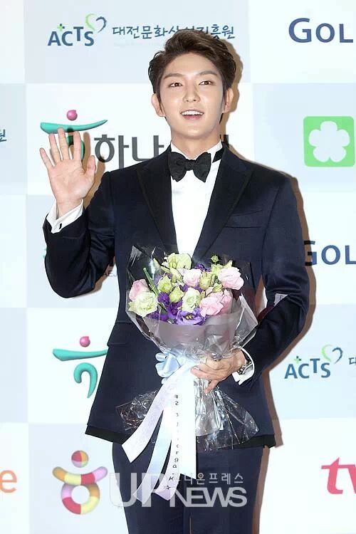 Lee Jun Ki Apan Stars Awards Bismillah