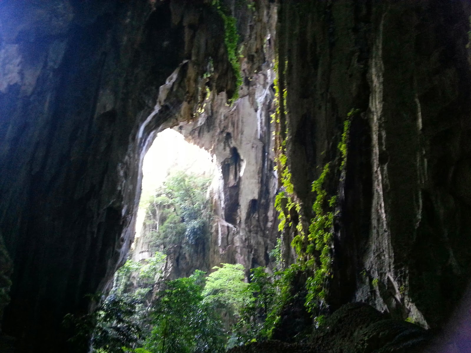 TRIO CAMP ADVENTURE: Gua Gunung Senyum, Pahang