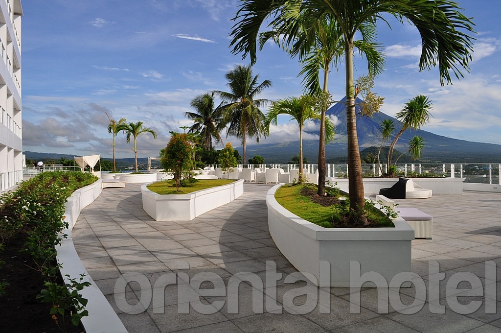 Oriental Hotel| trip ni teddy