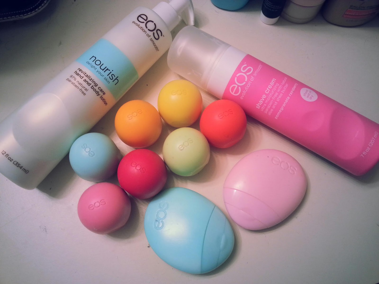 girls makeup secrets: Going organic with Eos
