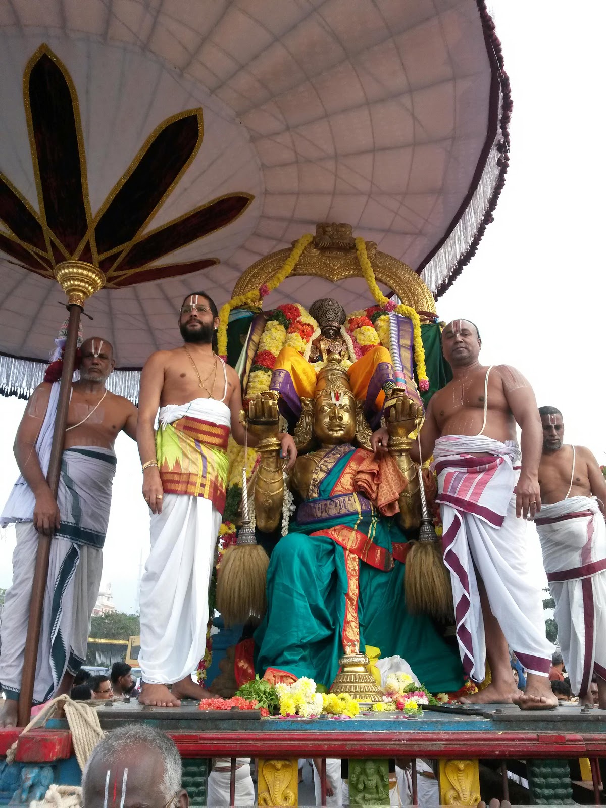 Parthasarathy: Masi magam purappadu 2014