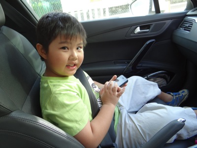 Jay Jay & What’sApp – miniLiew