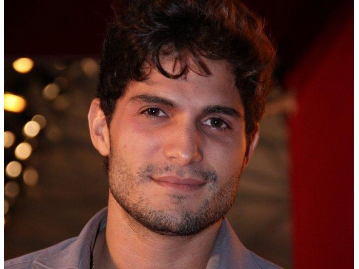 NOTÍCIAS: André revela a revista que quer casar com Fernanda