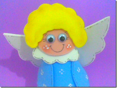 Ángel en goma eva - Imagui