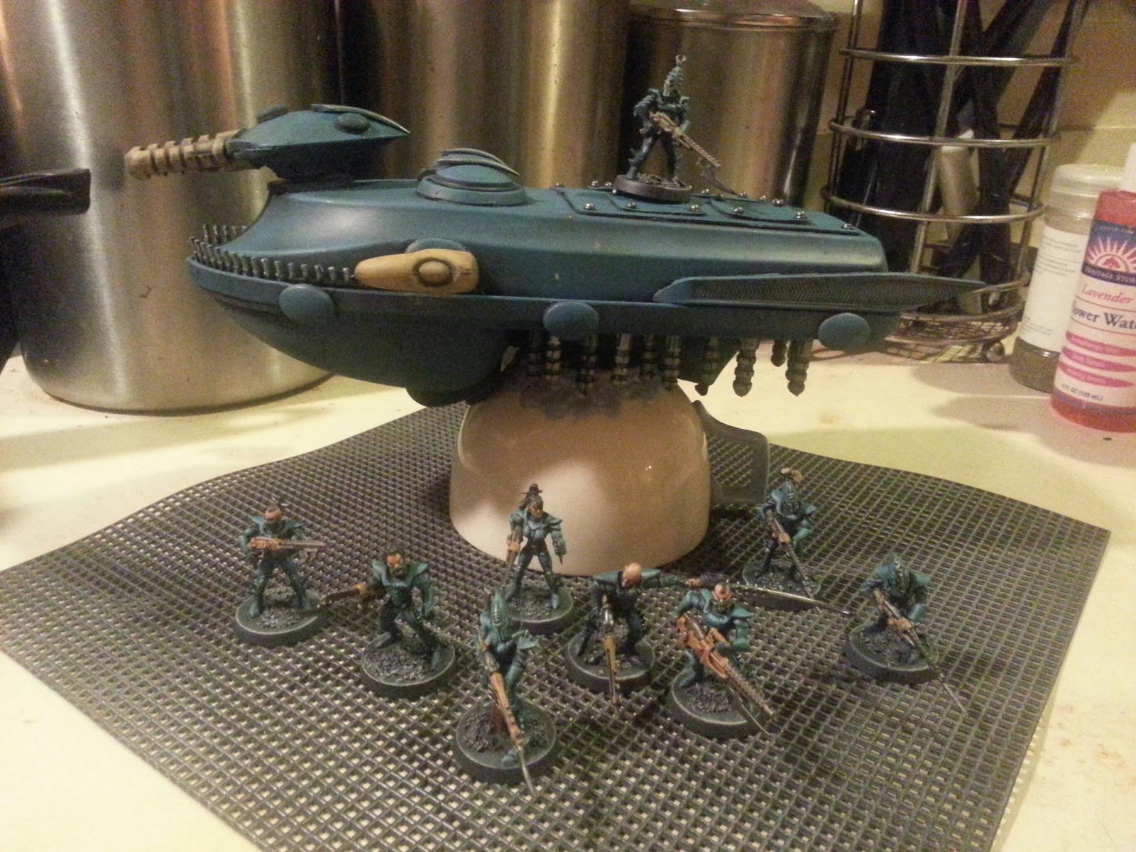 "Dark Eldar" Grav Vehicle: Updated-Mech Support Added 4/01