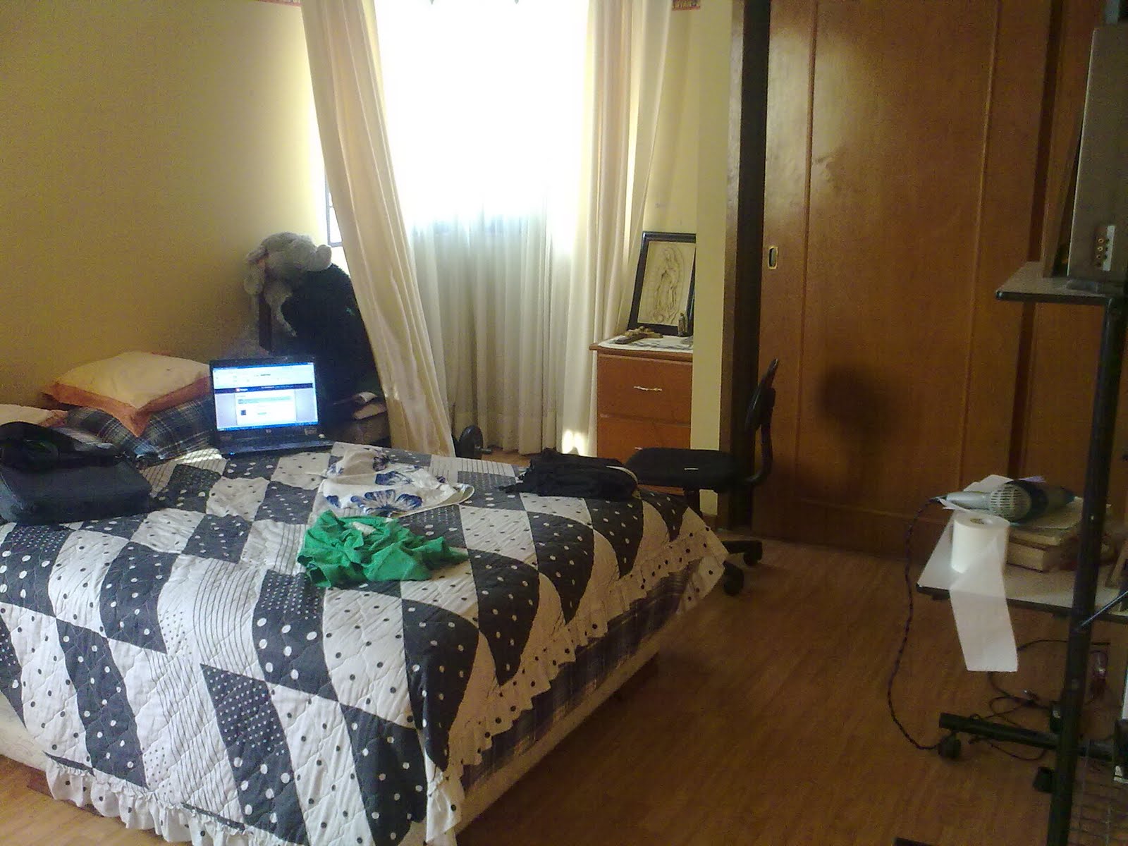 Un cuarto ordenado | tkaexd