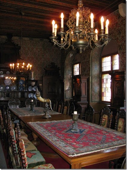 View the World: Eltz Castle,Germany