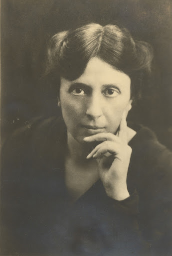 Alice G. Masaryková (1879 - 1966) — Google Arts & Culture