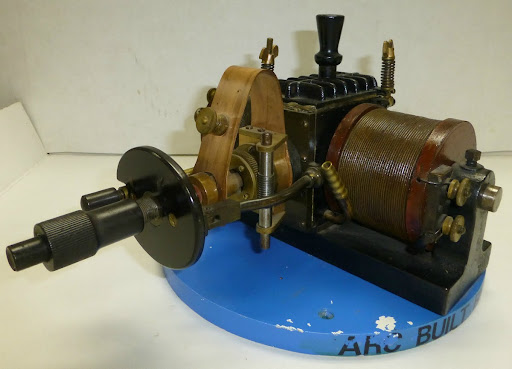 Poulsen Arc Transmitter working model, 1909 - Poulsen Wireless ...