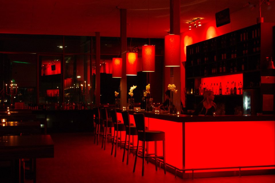 She-Bar & Danceclub - HOME