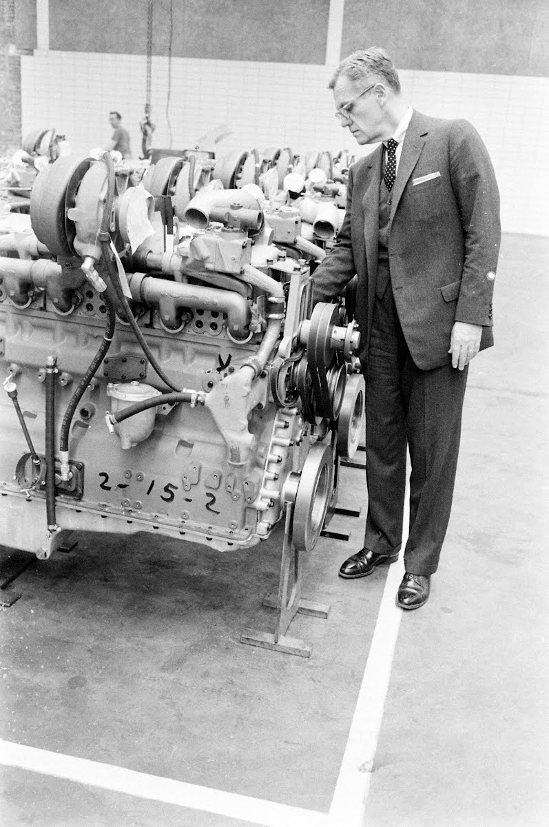 J. Irwin Miller - Frank Scherschel — Google Arts & Culture