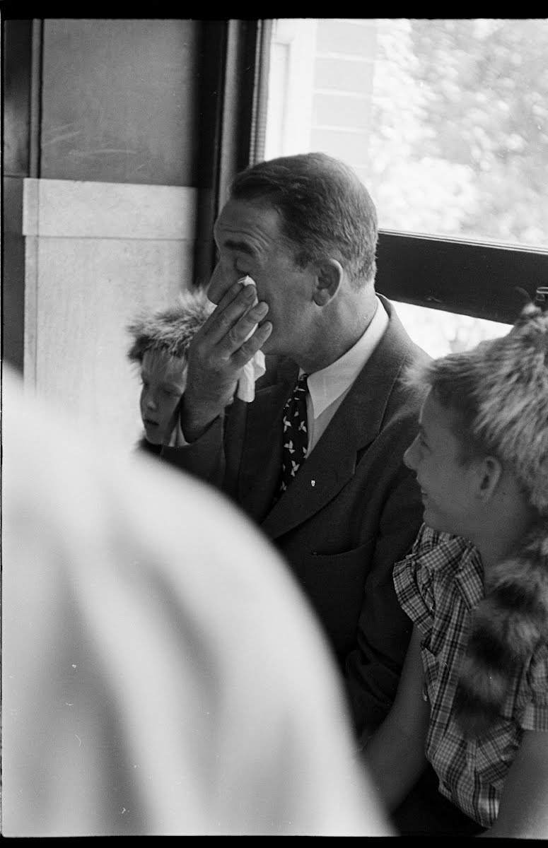 Kefauver In Florida - Hank Walker — Google Arts & Culture