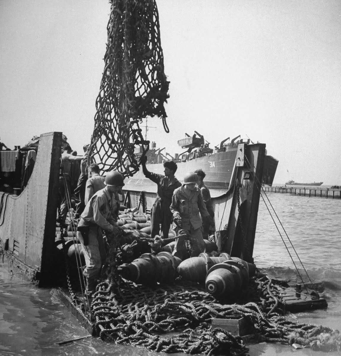 George Rodger — Google Arts & Culture