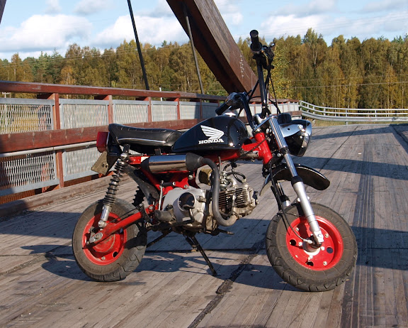 Honda Monkey 95 - Monkeyt.net