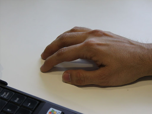 Happinessss: Mouseless เม้าส์ล่องหน ใช้งานได้จริง