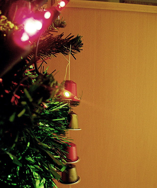 Christmas bells with Nespresso capsules | E2A's Blog