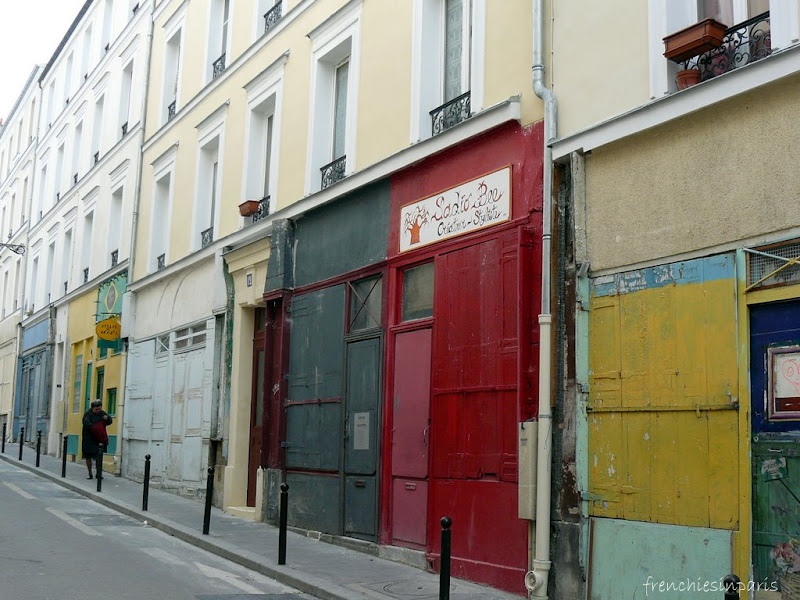 Paris coloré - Frenchies in Paris