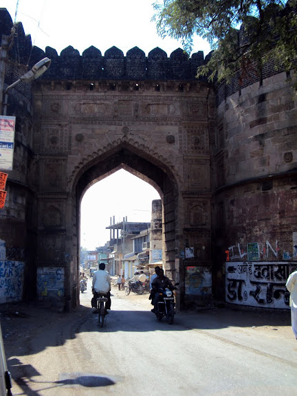 Trekking Experiences!: Achalpur Fort